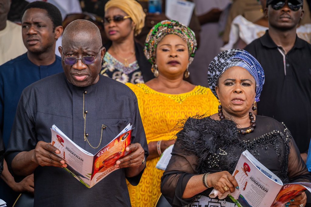 Goodluck Jonathan Buries, Mourns Sister -Peter Obi Attends (PHOTOS ...